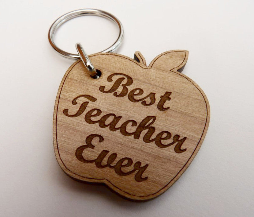 Personalised wooden Keyrings – Personalised Gifts